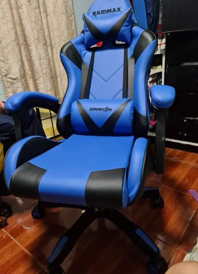 RAIDMAX DK602 GAMING CHAIR, Furniture & Home Living, Furniture, Chairs on Carousell