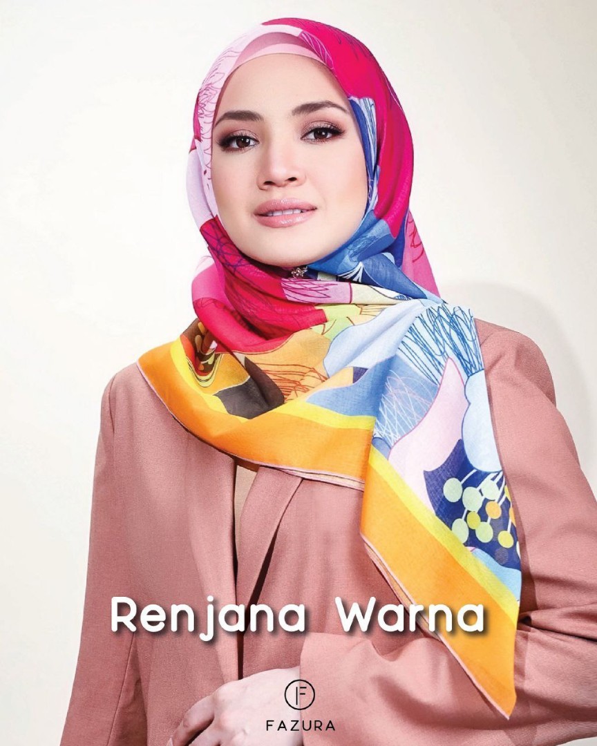 Sinar Collection, Women's Fashion, Muslimah Fashion, Hijabs on Carousell