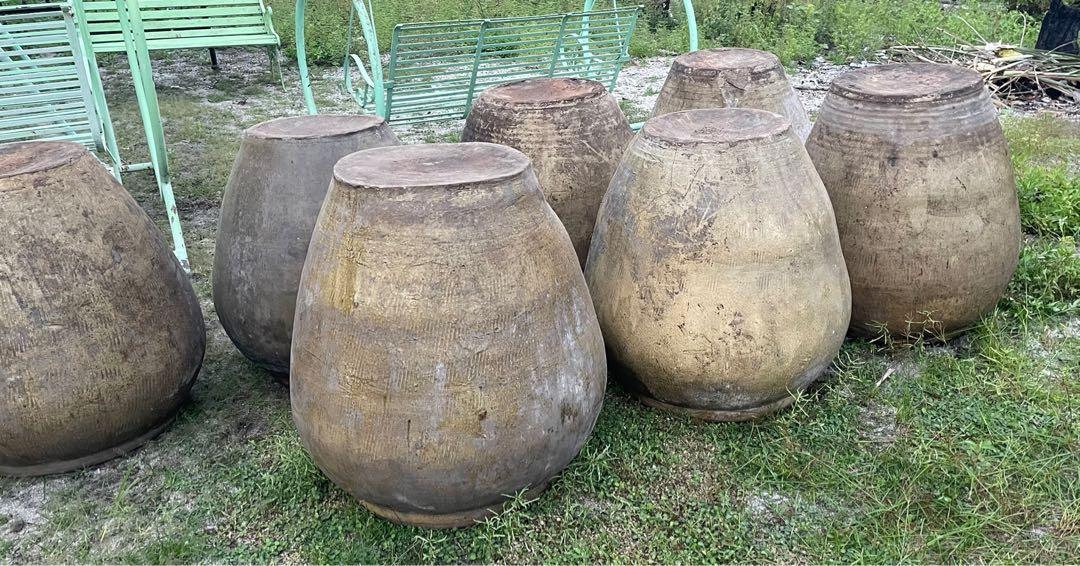 Tempayan Lama Saiz Paling Besar, Hobbies & Toys, Collectibles ...