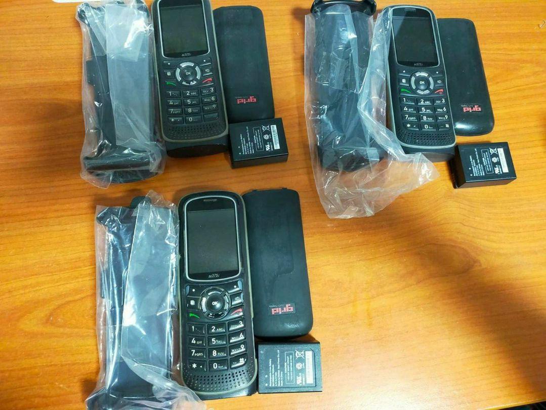 Walkie Talkie H375i, Mobile Phones & Gadgets, Walkie-Talkie on Carousell