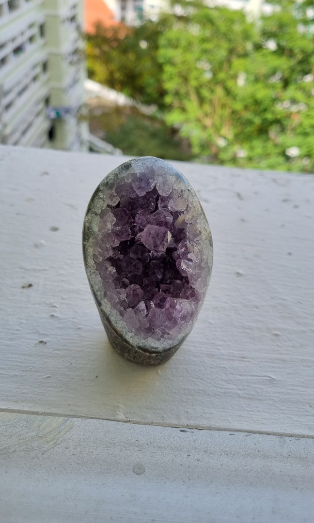 Amethyst Geode Collection, Women's Fashion, Jewelry & Organisers ...