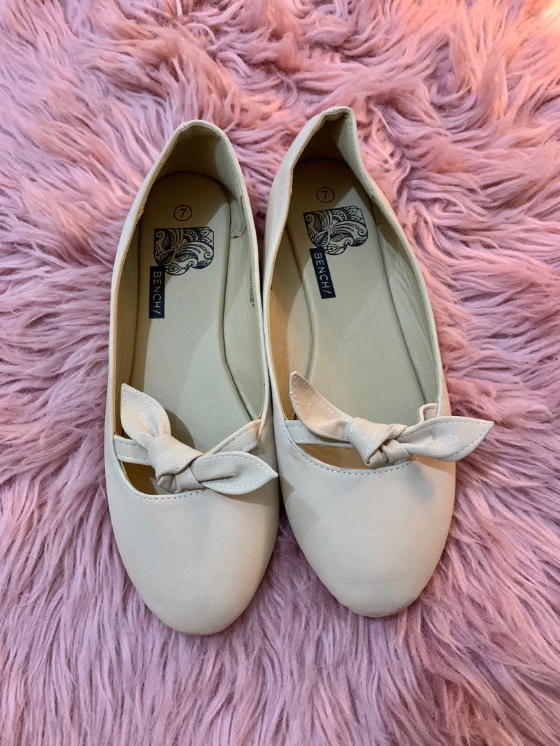 Bench Doll Shoes, Women's Fashion, Footwear, Flats & Sandals on Carousell