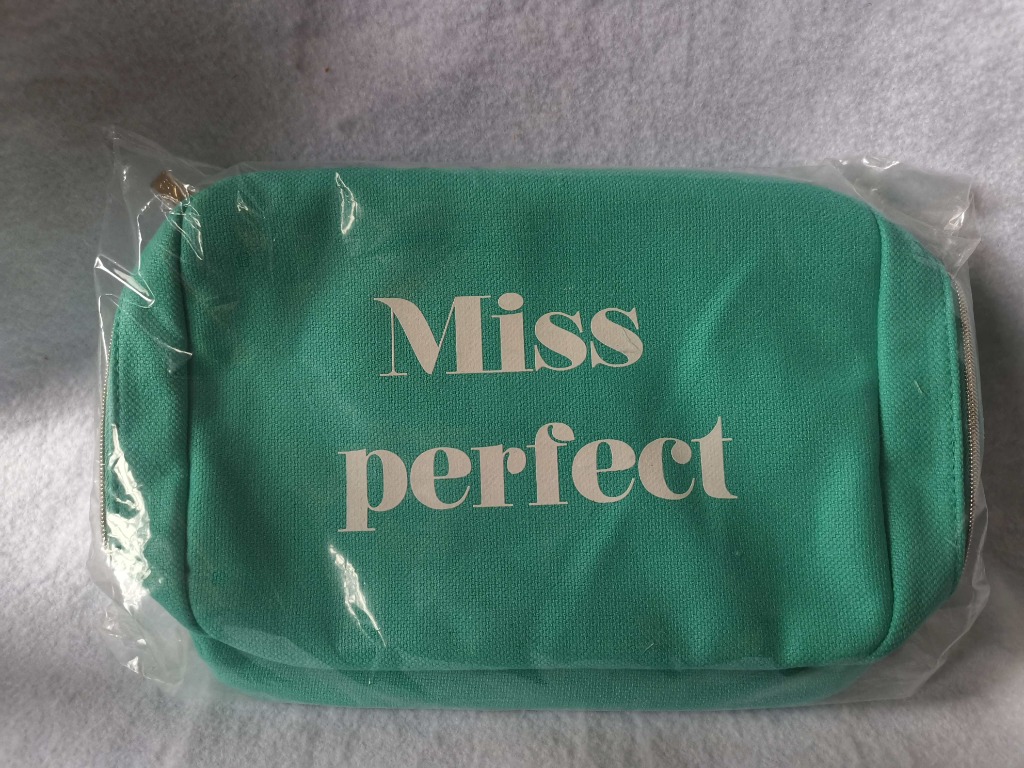 Clarins Miss Perfect Pouch_Purse, Women's Fashion, Bags & Wallets ...