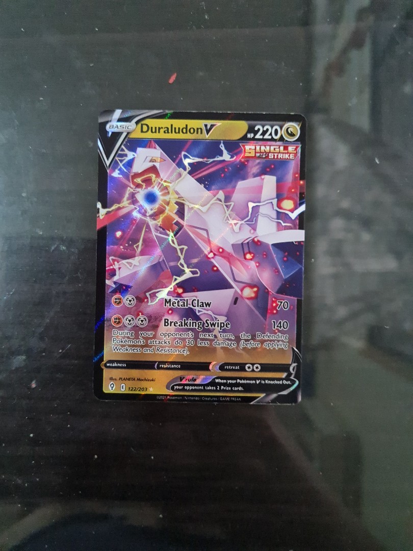 Duraludon V, Hobbies & Toys, Toys & Games on Carousell