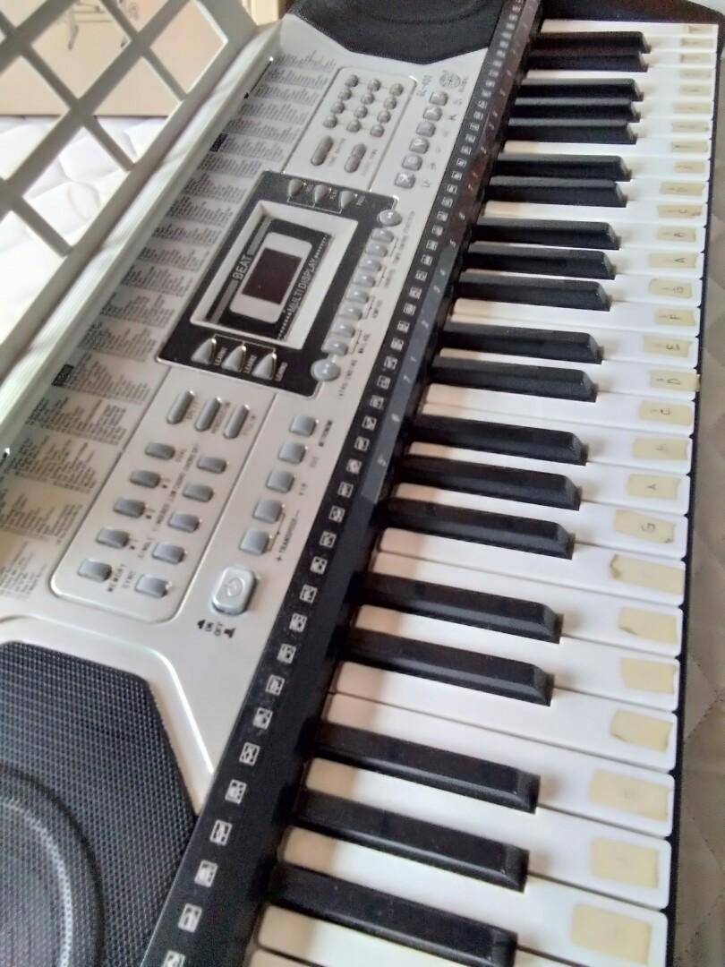 GL - 400 Electronic Piano Keyboard 54 keys, Hobbies & Toys, Music & Media, Musical Instruments ...