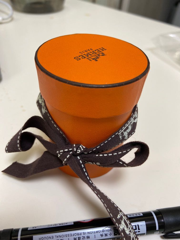 Hermes twilly box 愛馬仕, 名牌, 飾物及配件 - Carousell