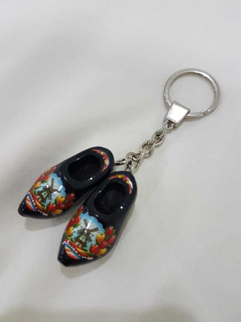 Holland Dutch Wooden Clog Keychain, Furniture & Home Living, Home Decor ...
