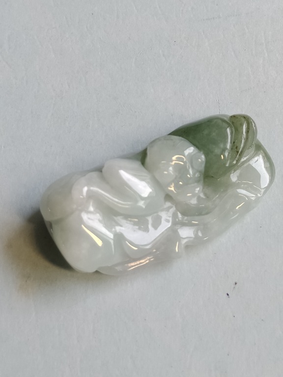 Jade Carving: Bat Jade Pendant, Hobbies & Toys, Memorabilia ...