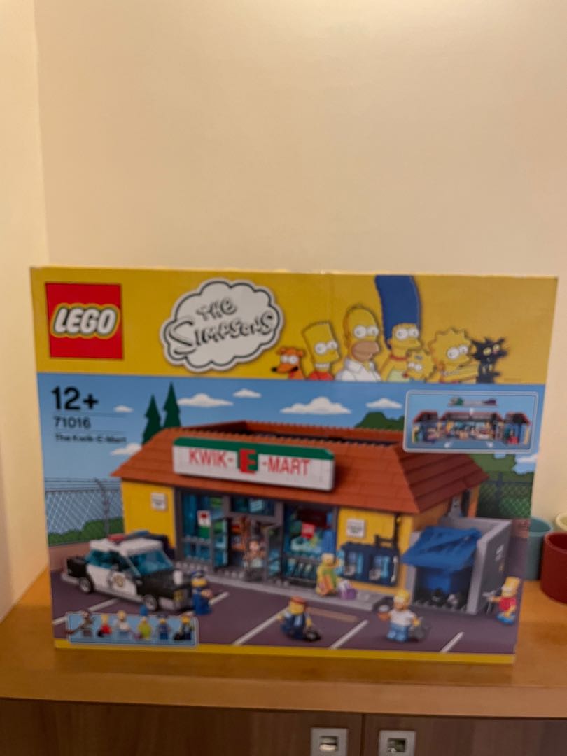 Lego simpsons kwik e mart, Hobbies & Toys, Toys & Games on Carousell