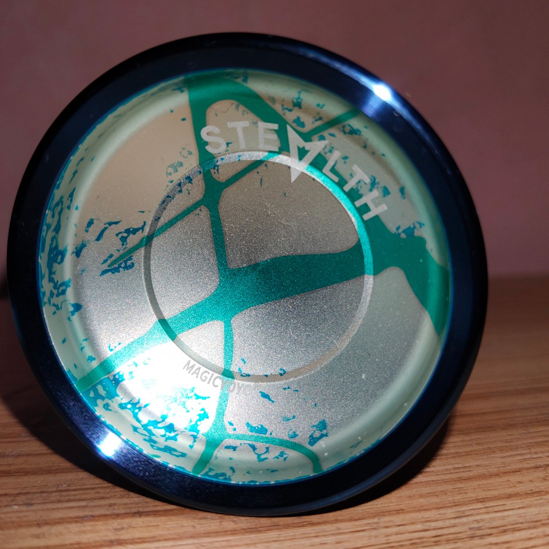Magic yoyo stealth M04, Hobbies & Toys, Toys & Games on Carousell