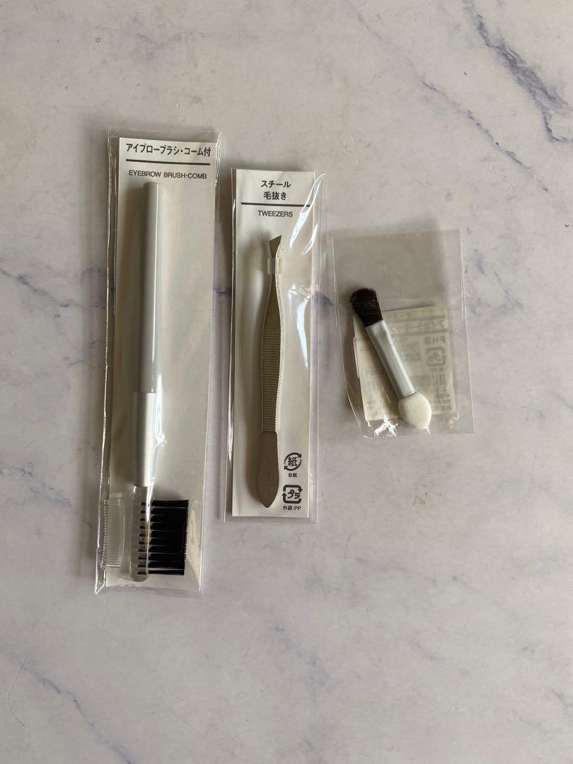 Muji Eyebrow Brush/Comb-Tweezers-Eyeshadow Applicator, Beauty ...