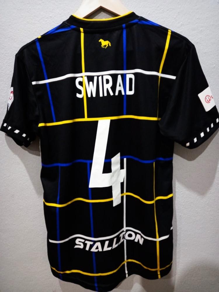 Official Player's Jersey (Unworn) Sri Pahang FC Away 2021 Nick Swirad ...
