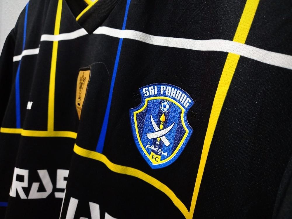 Official Player's Jersey (Unworn) Sri Pahang FC Away 2021 Nick Swirad ...