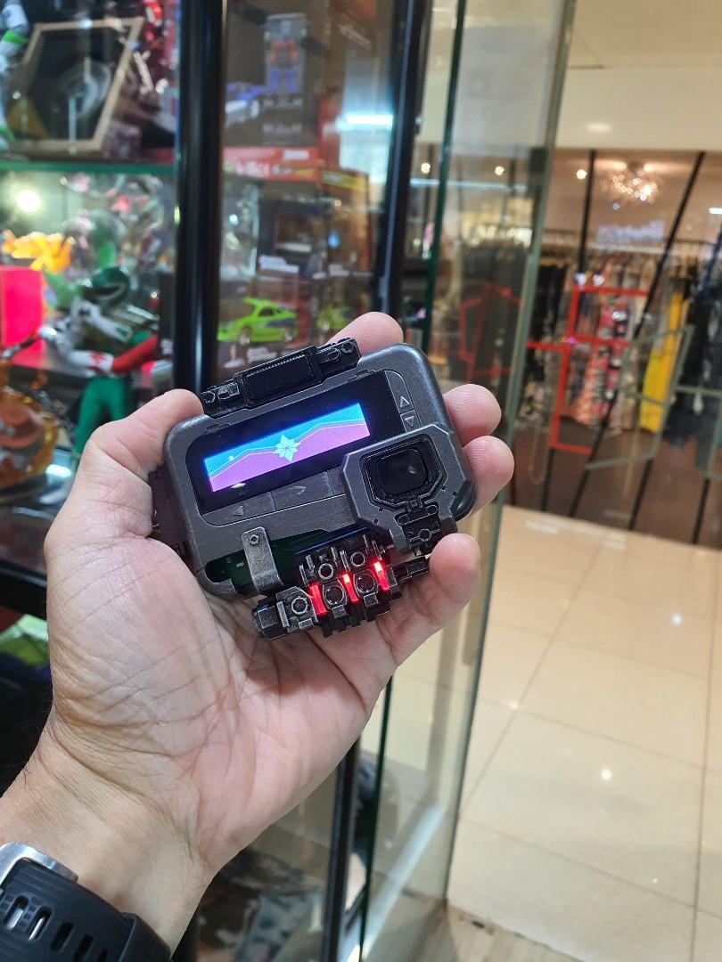 [STOCK] NRTOYS NR16 1:1 scale Beeper Captain Marvel Pager, Hobbies ...