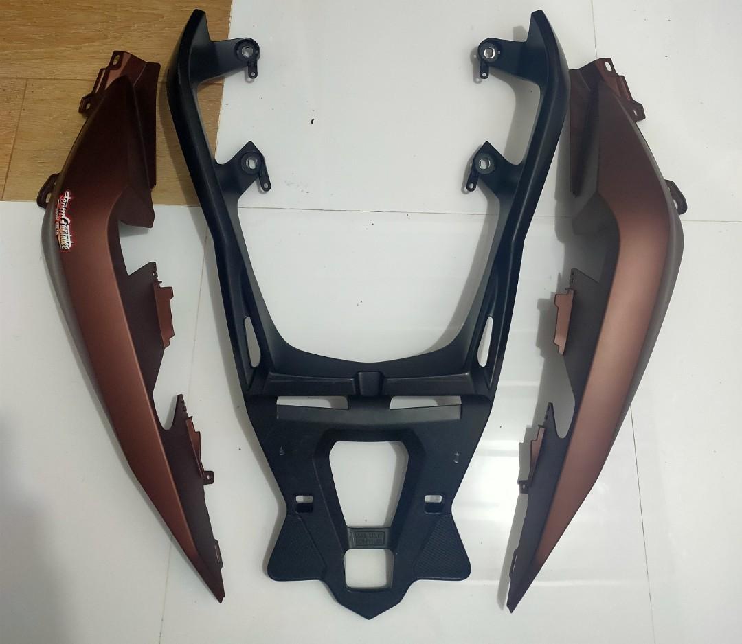 YAMAHA XMAX TOP BOX BRACKET FREE SIDE FAIRINGS, Motorbikes, Motorbike ...