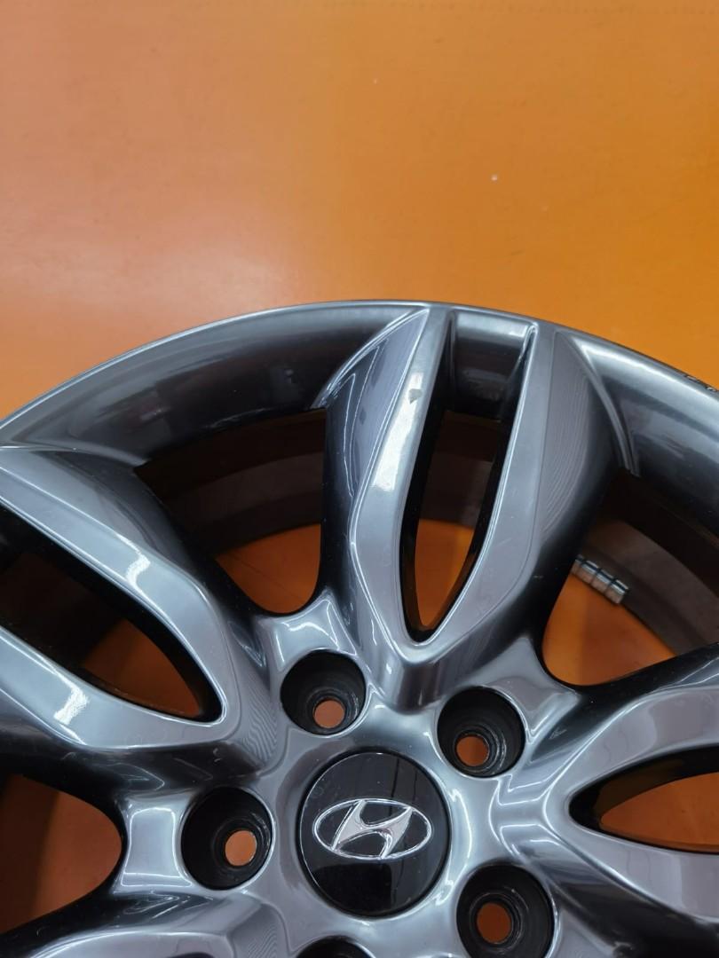 19inch Hyundai rims. Original. T5, Car Accessories, Tyres & Rims on ...