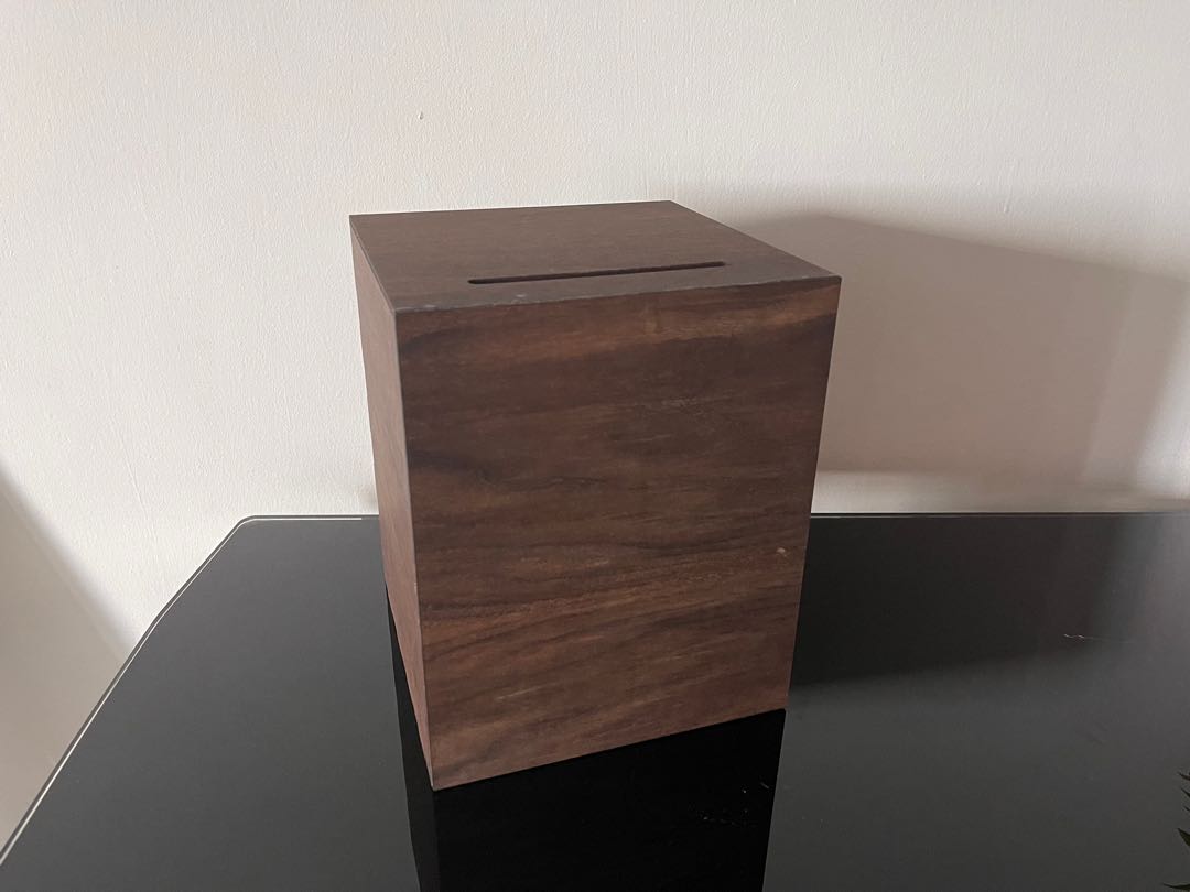 Ang pao box, Hobbies & Toys, Stationery & Craft, Occasions & Party ...