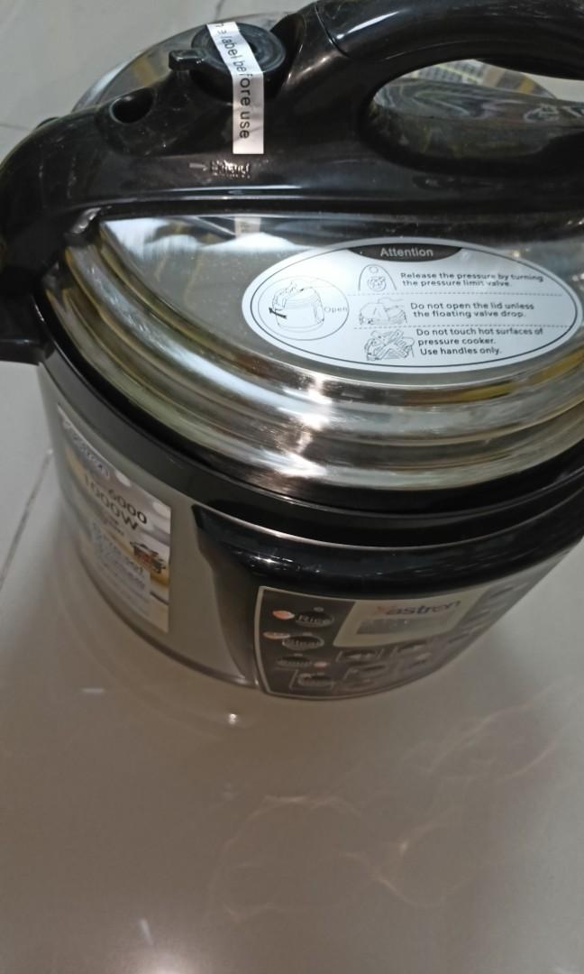 Astron Pressure Cooker, TV & Home Appliances, Kitchen Appliances ...