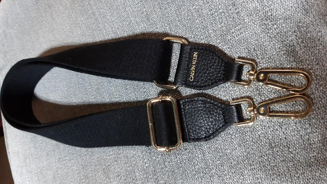 Calvin Klein Larissa Bag, Women's Fashion, Bags & Wallets, Cross-body ...