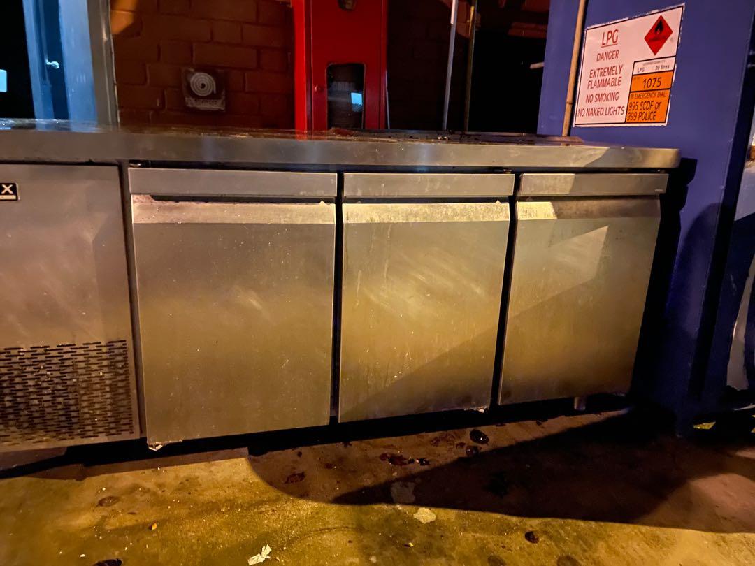 Chiller with Salad bar $500, TV & Home Appliances, Kitchen Appliances ...