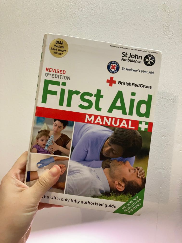 First Aid Manual, Hobbies & Toys, Books & Magazines, Assessment Books ...