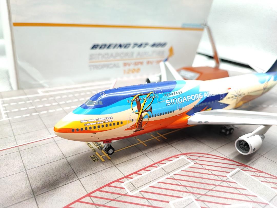 1:200 B747-400 Singapore Airline (Tropical Livery) 9V-SPK (SQ006 ...