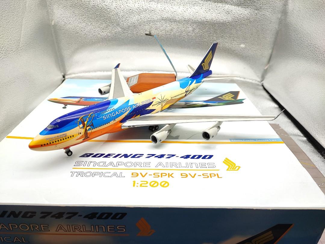 1:200 B747-400 Singapore Airline (Tropical Livery) 9V-SPK (SQ006 ...