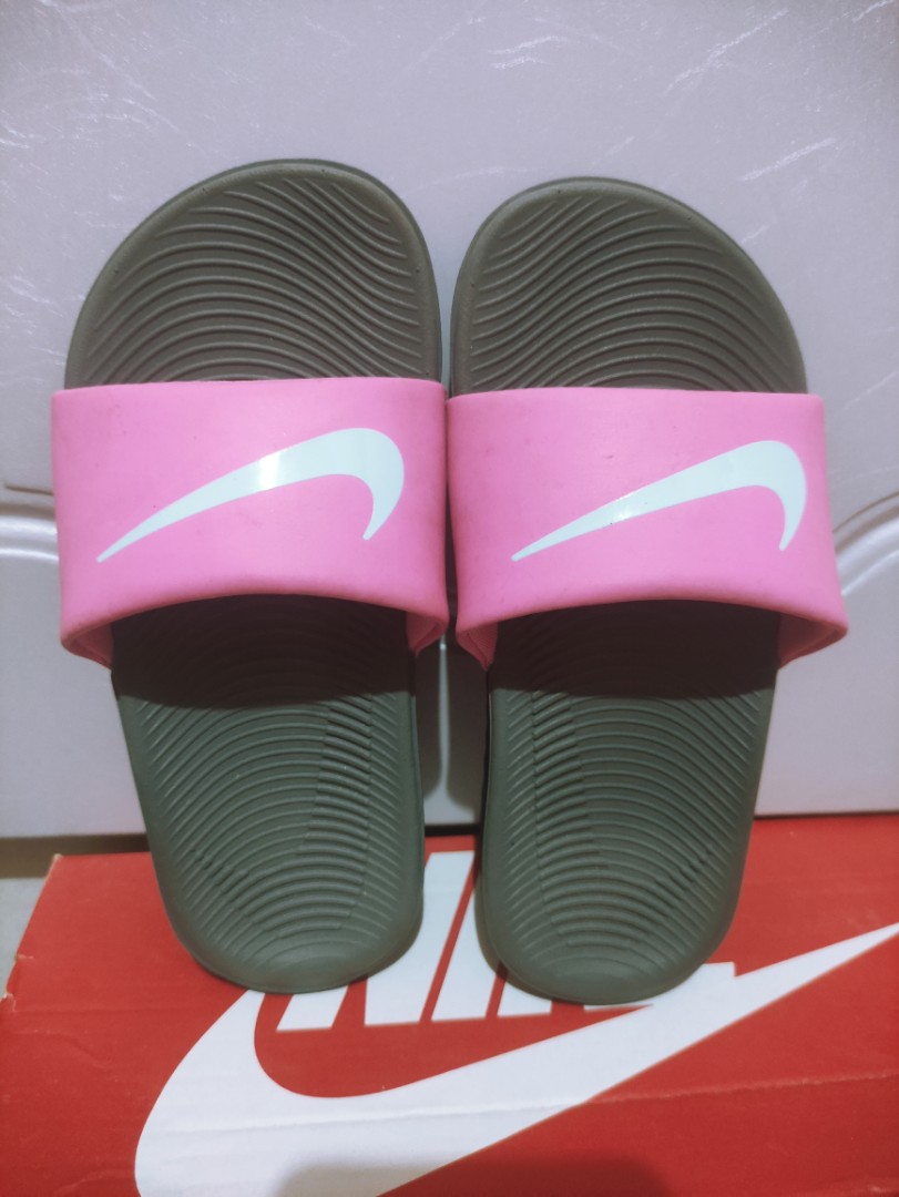 Nike pink slides for kids,girl, Babies & Kids, Babies & Kids Fashion on ...