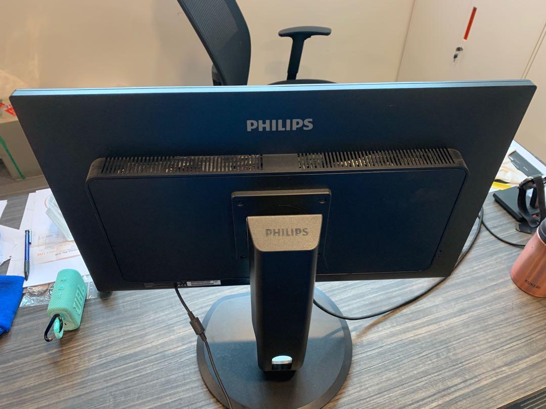 Phillips monitor with USB-C, Computers & Tech, Parts & Accessories ...