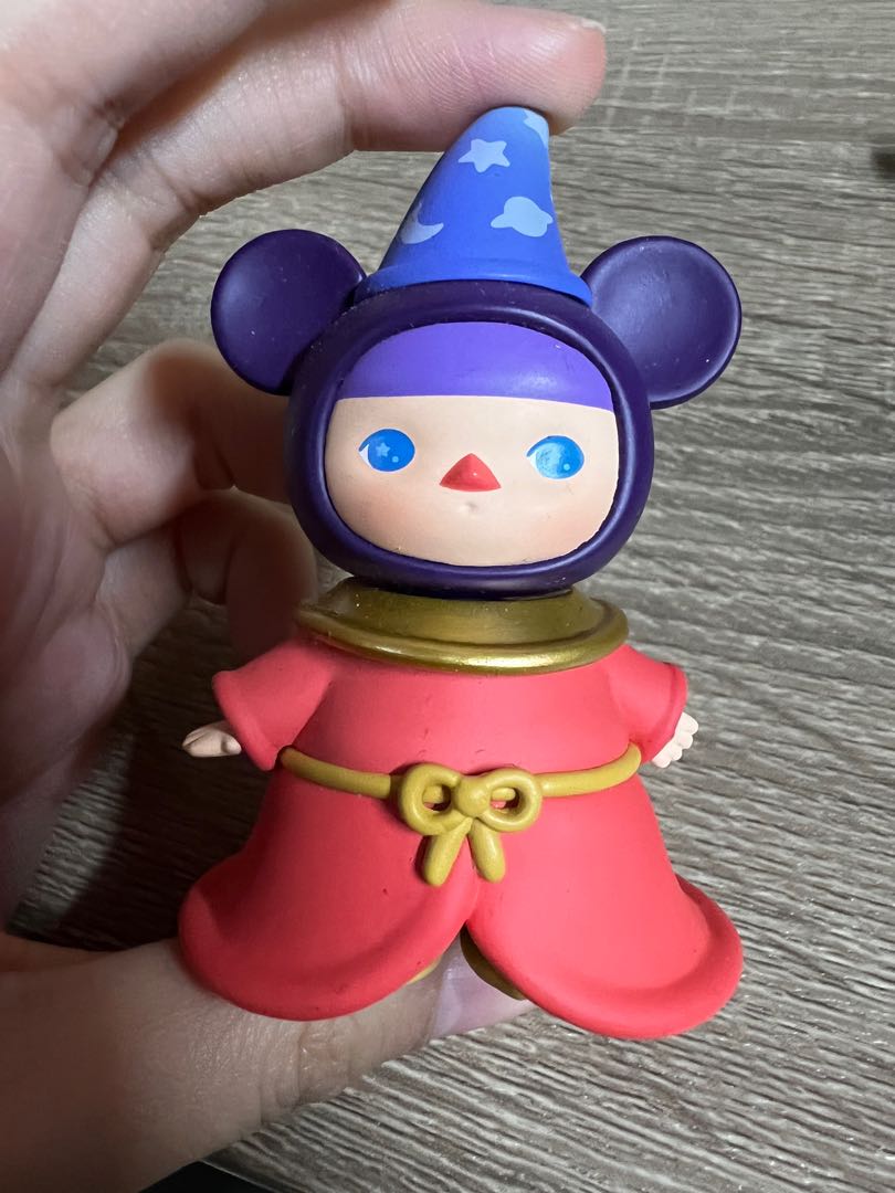Popmart pucky Disney, 興趣及遊戲, 玩具 & 遊戲類 - Carousell