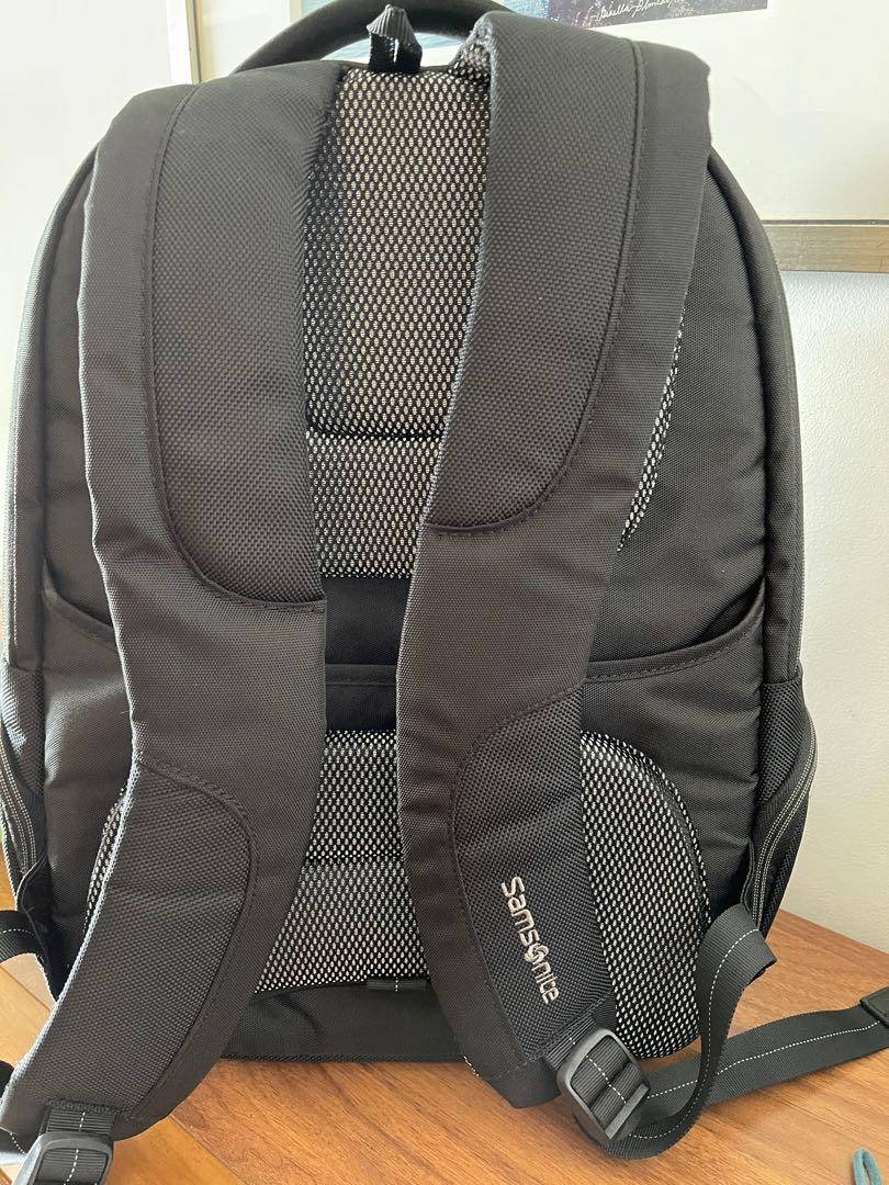 Samsonite laptop backpack, Men's Fashion, Bags, Backpacks on Carousell