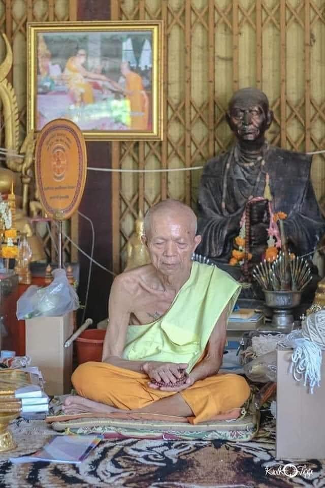 Thai Amulets @Lp Suchat Thaowesuwan, Hobbies & Toys, Memorabilia & Collectibles, Religious Items ...