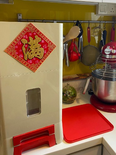 Tupperware 10kg Rice Container, Furniture & Home Living, Kitchenware ...