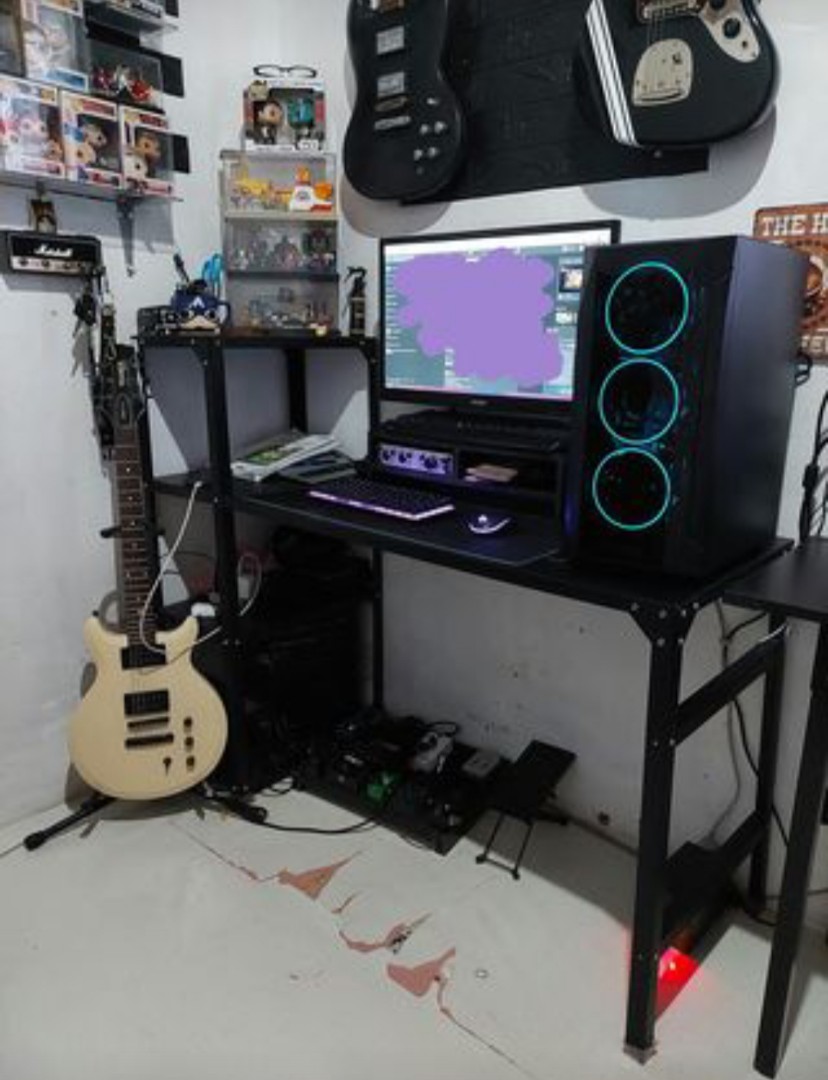 Used Computer Table, Furniture & Home Living, Furniture, Tables & Sets ...