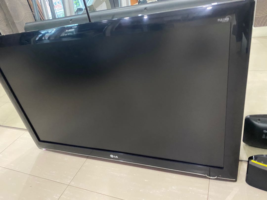 42inch LG TV NON SMART TV, TV & Home Appliances, TV & Entertainment, TV ...