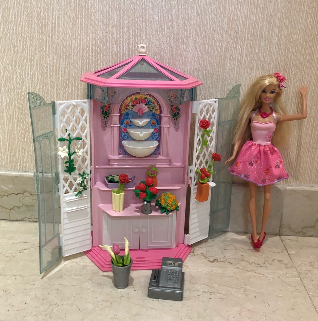 Authentic Barbie flower shop, Hobbies & Toys, Toys & Games on Carousell