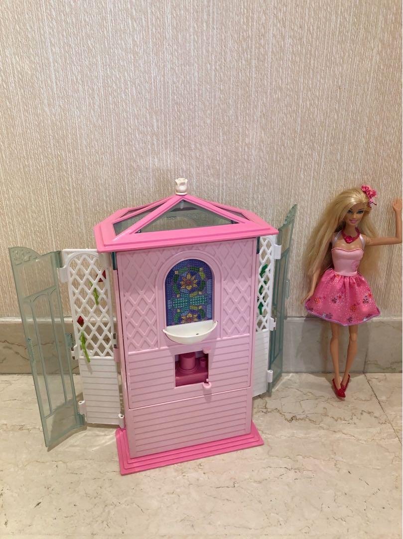 Authentic Barbie flower shop, Hobbies & Toys, Toys & Games on Carousell