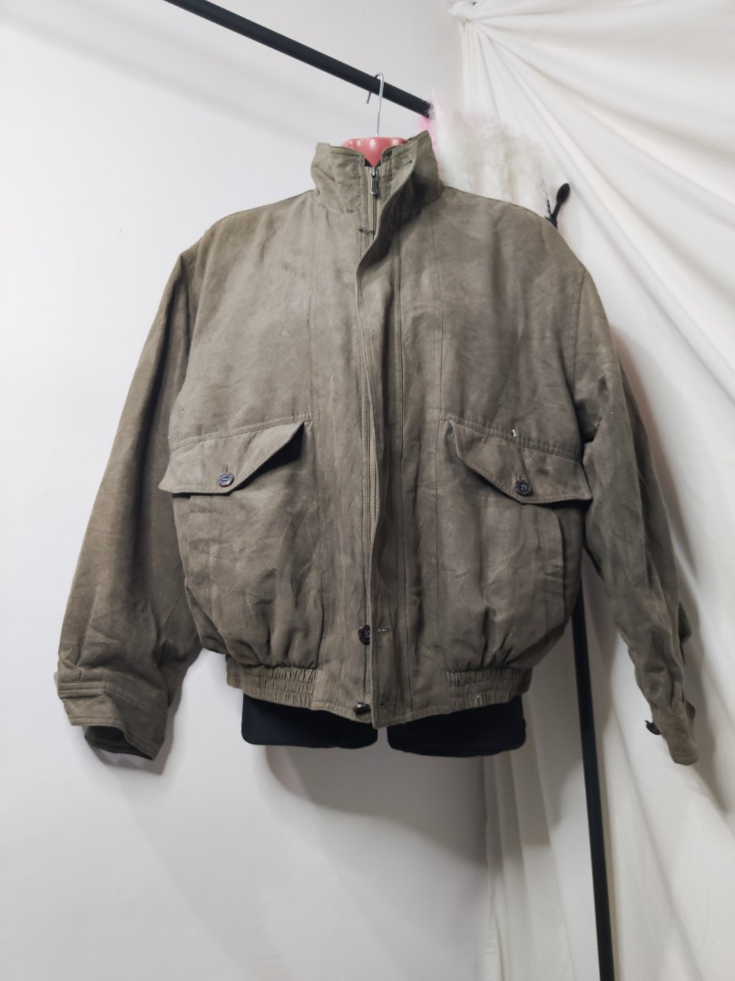 Boomer Jacket, Women's Fashion, Coats, Jackets and Outerwear on Carousell