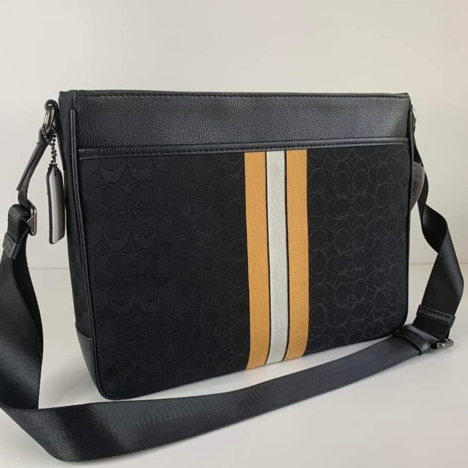 Coach Thompson Crossbody in Signature Jacquard Black, Men's Fashion ...