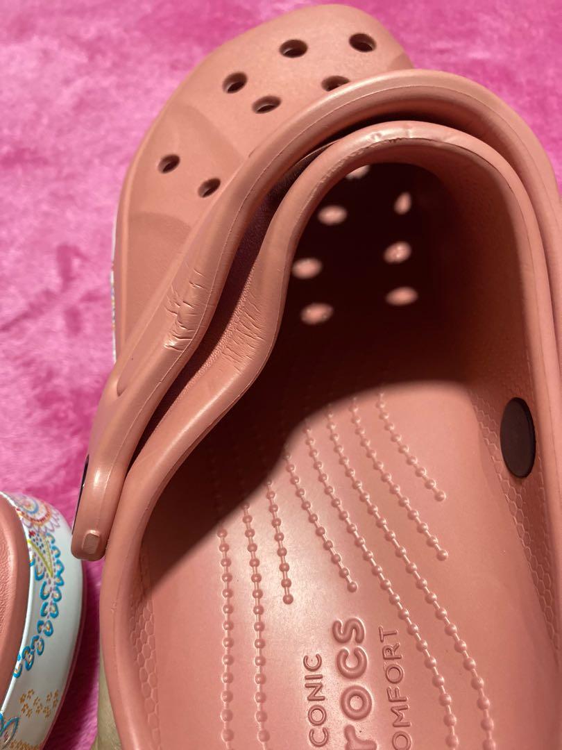 Crocs Bayaband Bandana Clogs Blossom, Men's Fashion, Footwear, Slippers ...