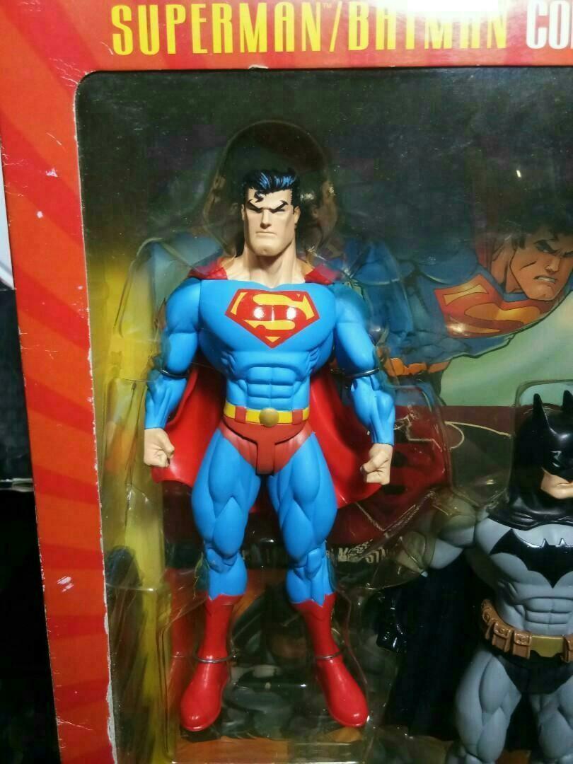 DC Direct Superman / Batman Public Enemies Collector Set, Hobbies ...