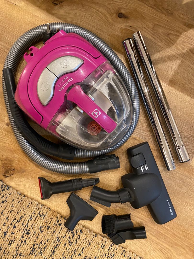 Electrolux mobi one pink vacuum, TV & Home Appliances, Vacuum Cleaner ...