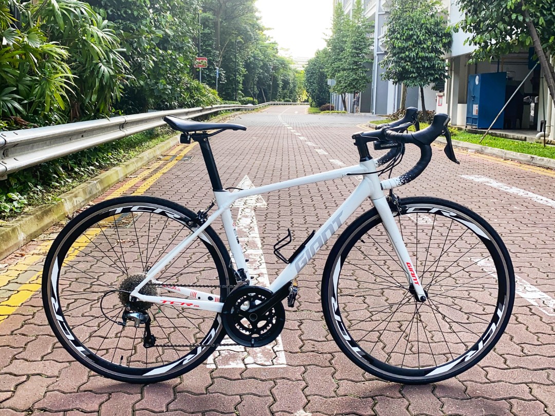 GIANT TCR SL 2 SL2 Shimano TIAGRA 20-speed Rim Brakes 700x25c Road Bike Bicycle white red ...