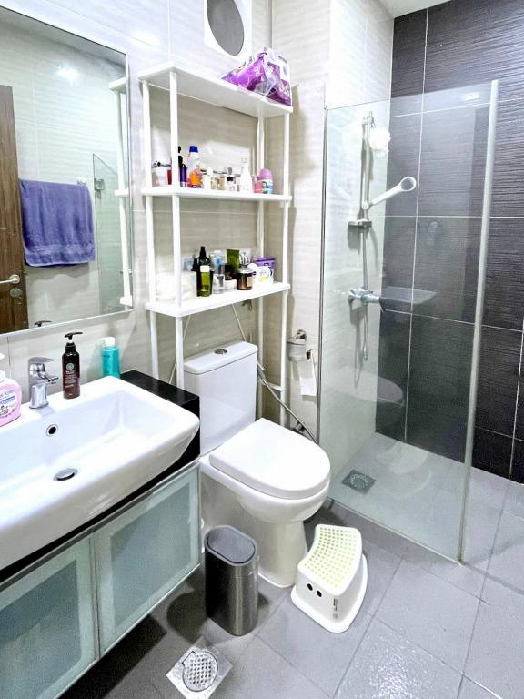 IKEA Toilet Rack 70*20*189cm (8kg), Furniture & Home Living, Furniture, Shelves, Cabinets ...