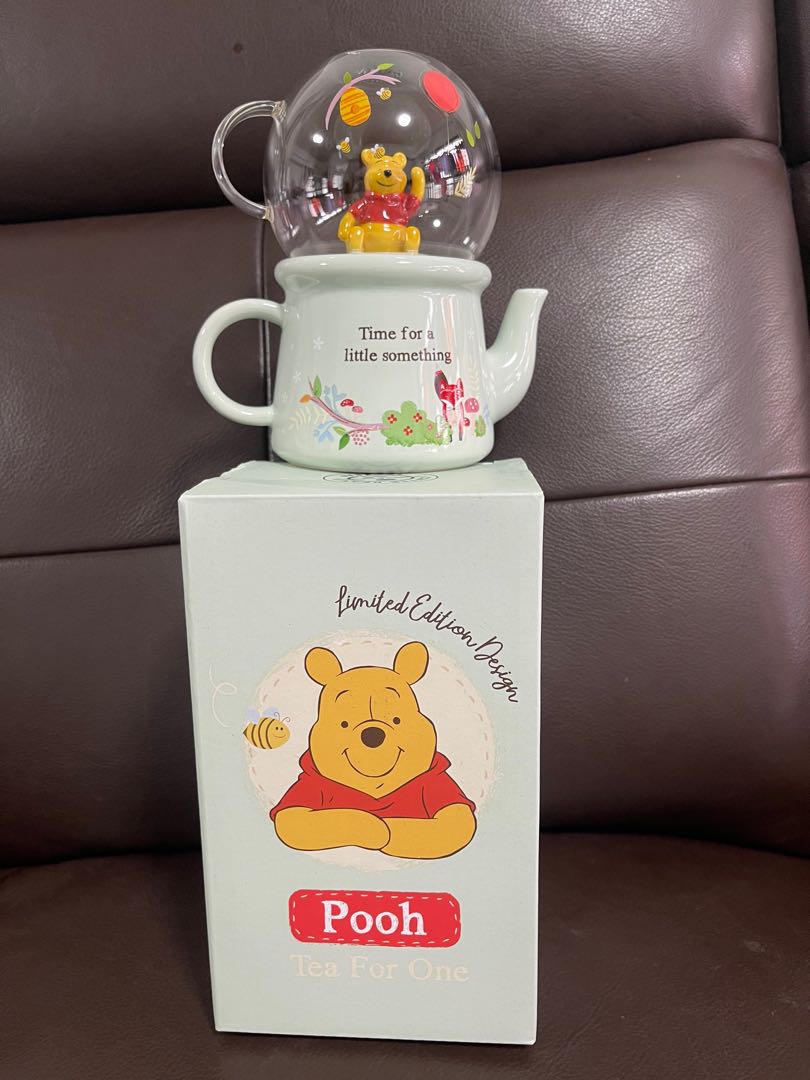 Limited edition Pooh Teapot and cup set from Coffee Bean & Tea Leaves ...