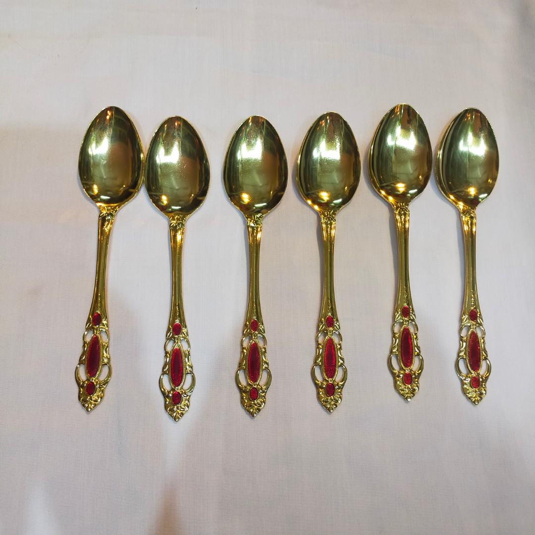 Paket Sendok makan vintages gold (12), Antik, Lainnya di Carousell Paket Sendok makan vintages gold (12), Antik, Lainnya di Carousell