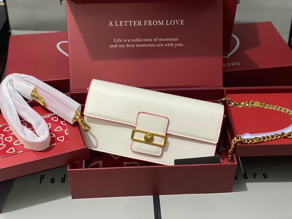 PEDRO Gift Set, Women's Fashion, Bags & Wallets, Cross-body Bags on ...