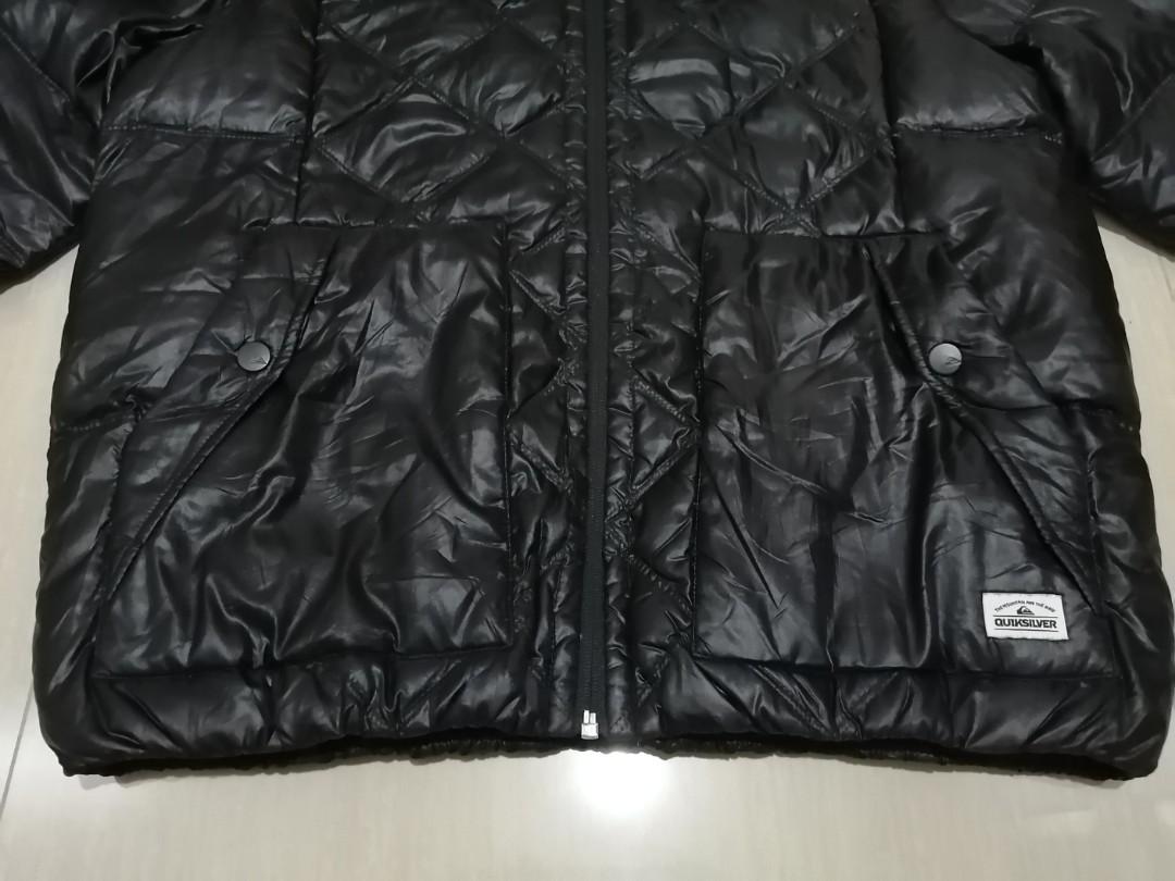 Quicksilver puffer jacket original, Men's Fashion, Coats, Jackets and ...