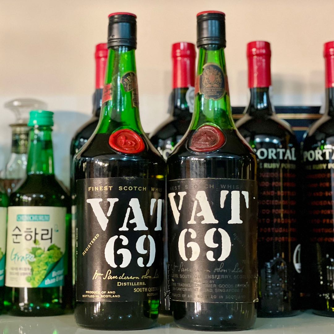 VAT69 Whisky vintage 750ml, Food & Drinks, Beverages on Carousell