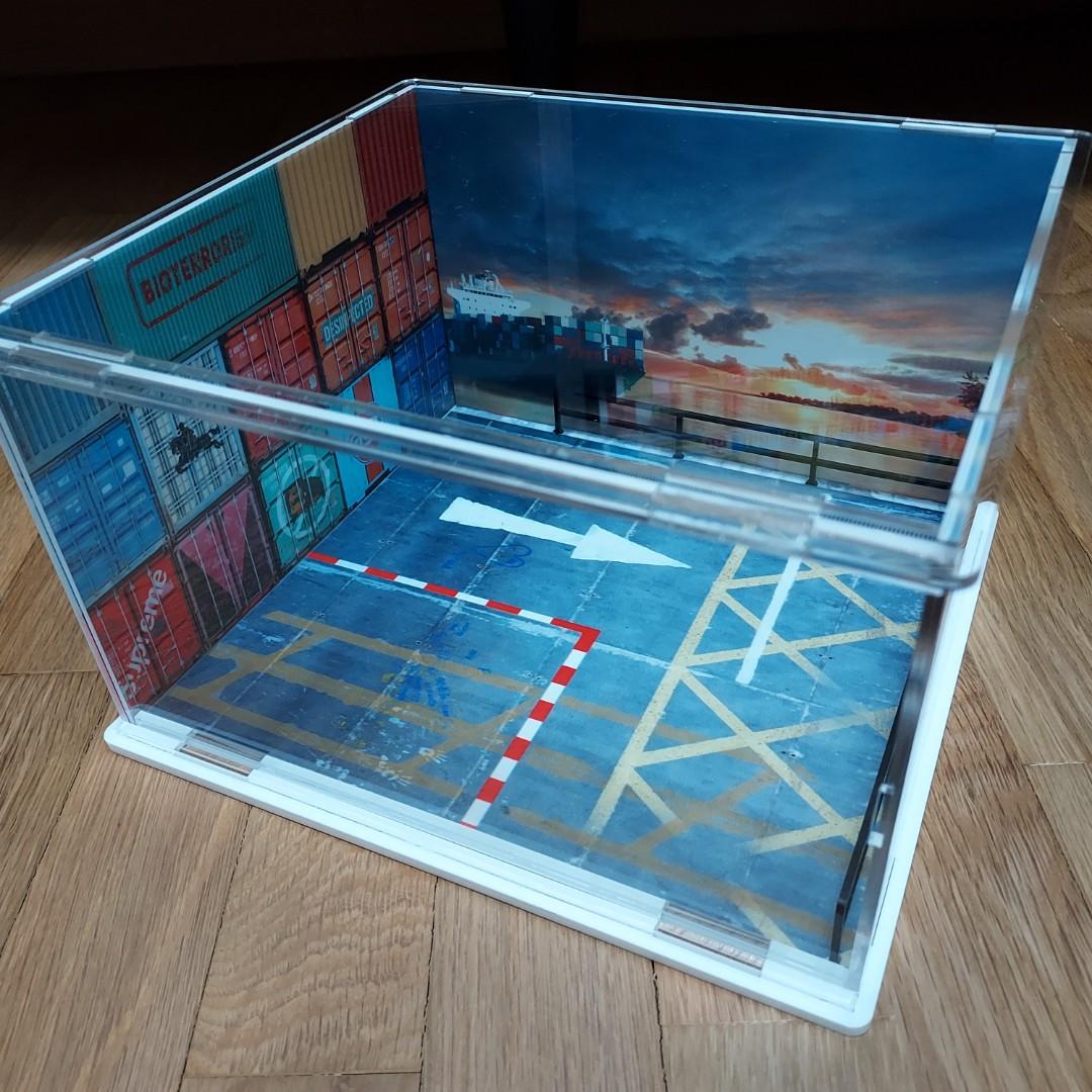 [🔥PO] 1/64 container harbour dock diorama, Hobbies & Toys, Toys & Games ...